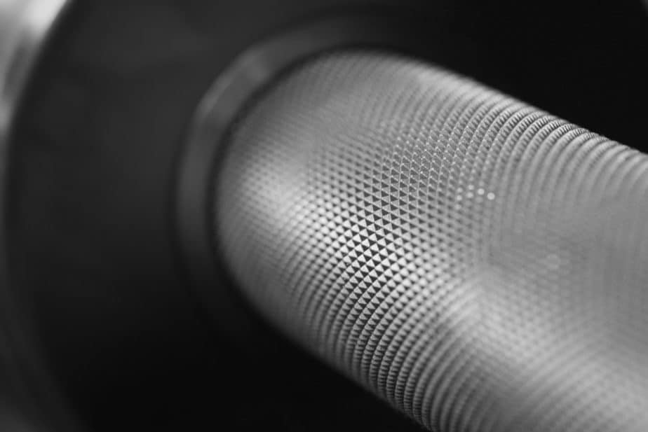 Barbell knurl. What it is and how to pick the best one for you.