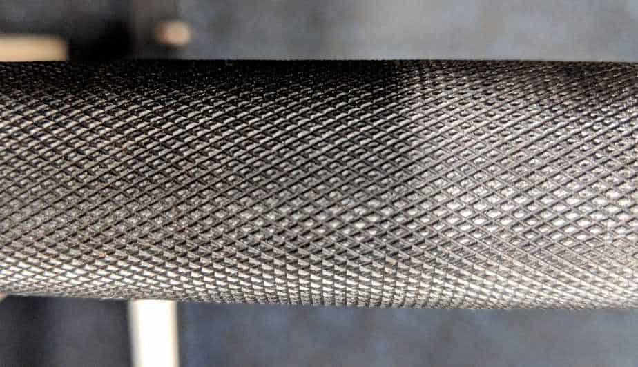 Barbell knurl. What it is and how to pick the best one for you.