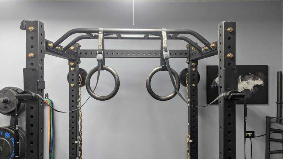 11 Ways to train in a home gym with a low ceiling - Real tips from real ...